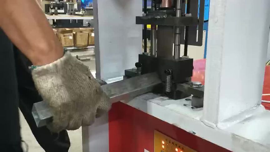 分体式切断模具