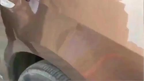 车身凹陷修复就是如此简单,二手车贩子可真有办法!#新工厂里新制造