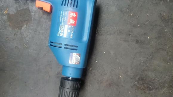 电动工具维修小技巧(手电钻夹头如何拆解更换)