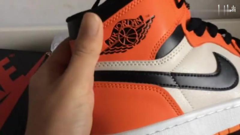 在拼多多买的100多的aj白扣碎,会不会翻车呢?