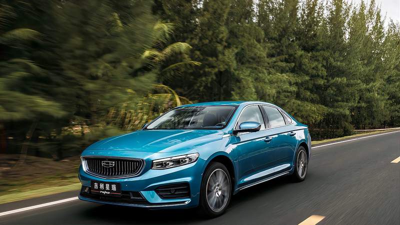 想买A级家用车,伊兰特、卡罗拉双擎、星瑞都有什么优缺点?