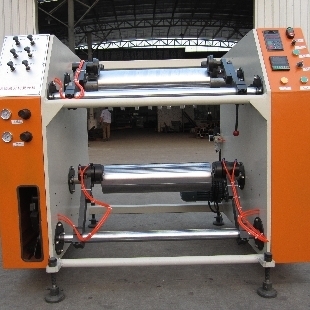 东莞新塑塑胶机械黄小姐 