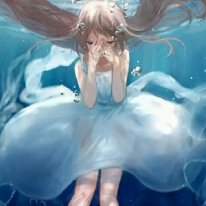 水母轻吟 
