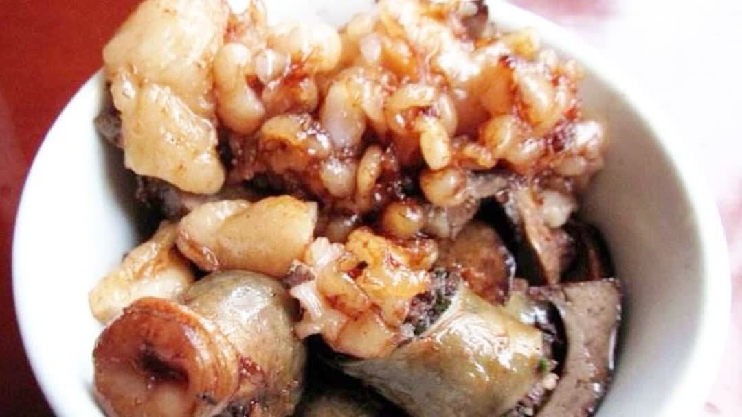 痔疮疼痛难忍,3味食材别再吃,痔疮越吃越大,疼痛加剧