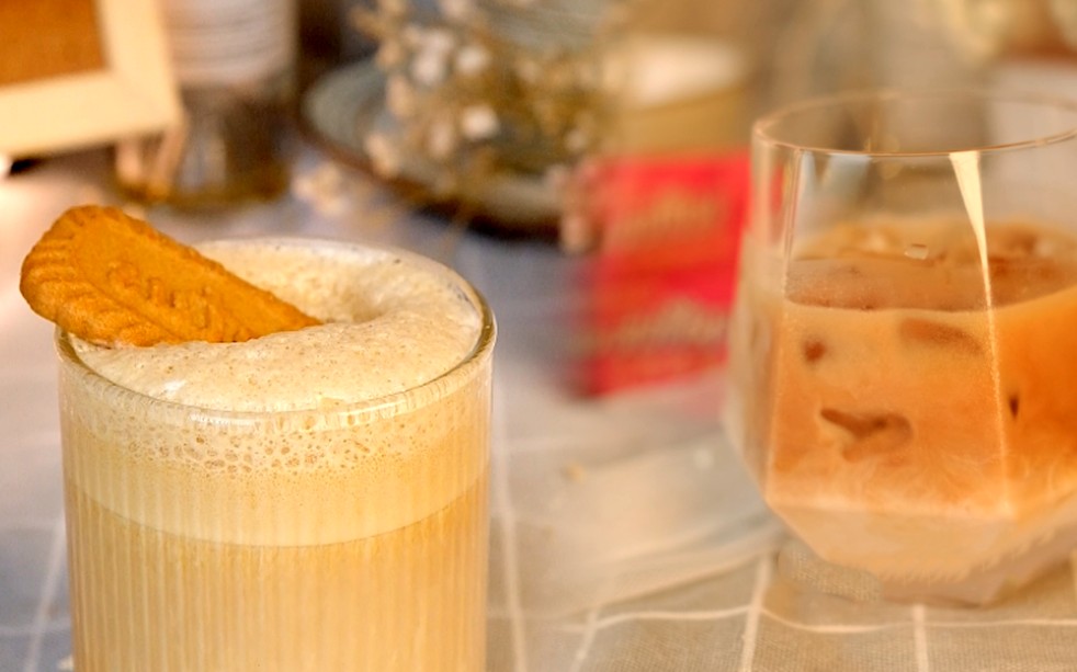 【小酒酒】自己做咖啡!好喝一万倍!2款简单的自制咖啡分享 | 椰椰拿铁...