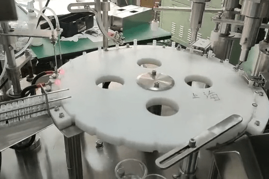 圣刚2ml冻存管灌装机 冷冻保存管灌装旋盖机 保存液灌装机厂家