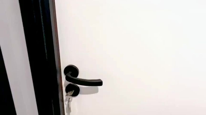 儿子房间虽然只有10平米,但是床 书桌 衣柜都配齐了#装修