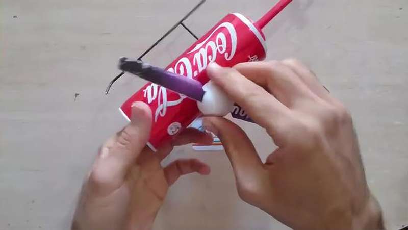 DIY易拉罐直升机,真能飞起来?创意 玩具 航模