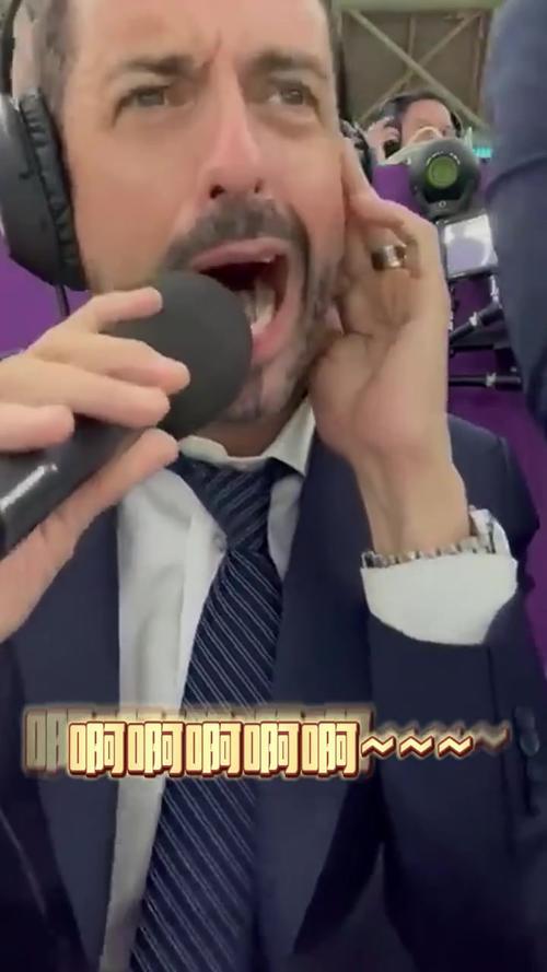 梅西进球后,阿根廷解说这个"啊~~~",太魔性了!#阿根廷人用生命解说...