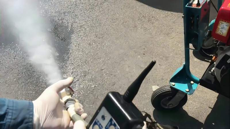 新农村生活的好帮手,试日本丸山多功能喷水雾化机,做工和功能真棒