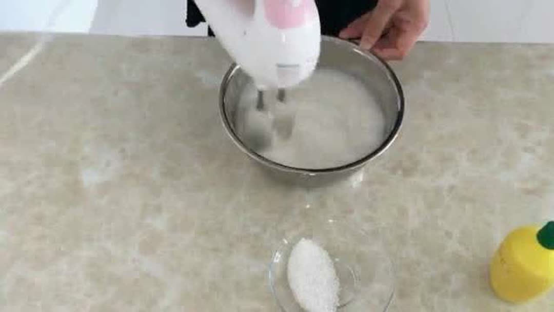 家庭蛋糕的制作方法 怎样烘焙面包 家用小烤箱做蛋糕