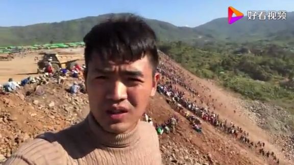 缅甸人挖翡翠场面真是壮观