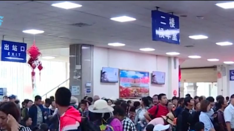 为什么初中生坐火车要全票,大学生却只要半票?答案让你意想不到