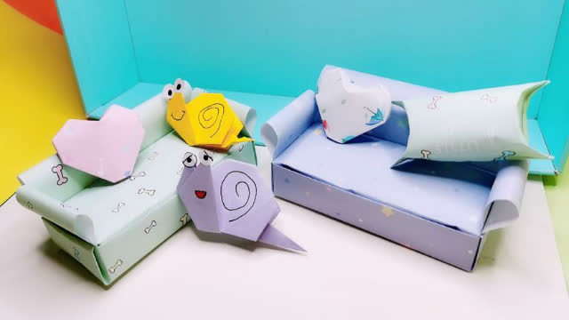 折纸视频教程迷你沙发家具,步骤很简单