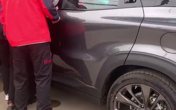 ...真的只考虑空间舒适,安全和省油,而非动力#长安汽车云车展 #长安unit