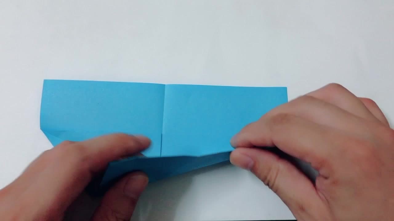 超简单的仿生纸飞机,可以像鸟儿一样飞行?