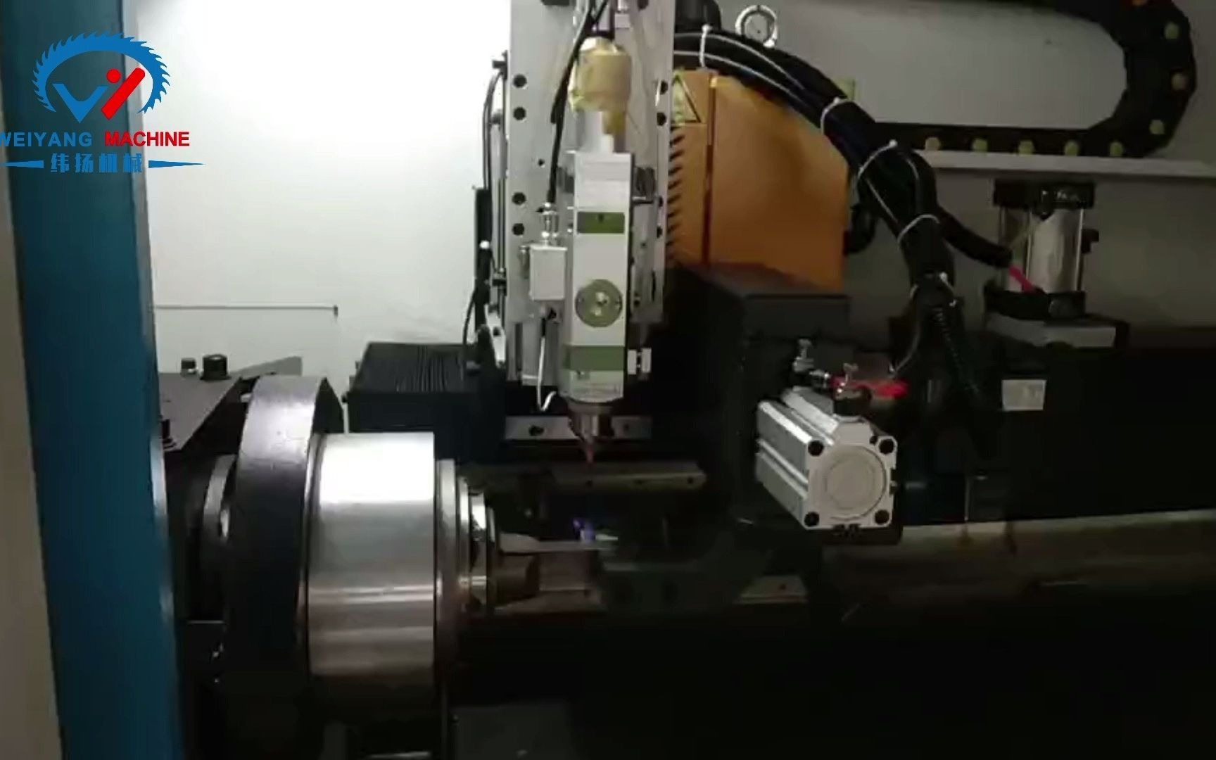 纬扬全自动上下料高速全自动切管机,上料只需2秒