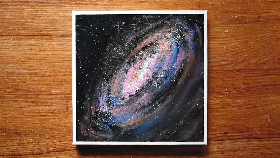 手工绘画技巧,看看如何画漂亮的银河系!