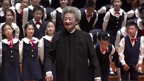 世界三大童声(杨鸿年)合唱团演唱《卡林卡》
