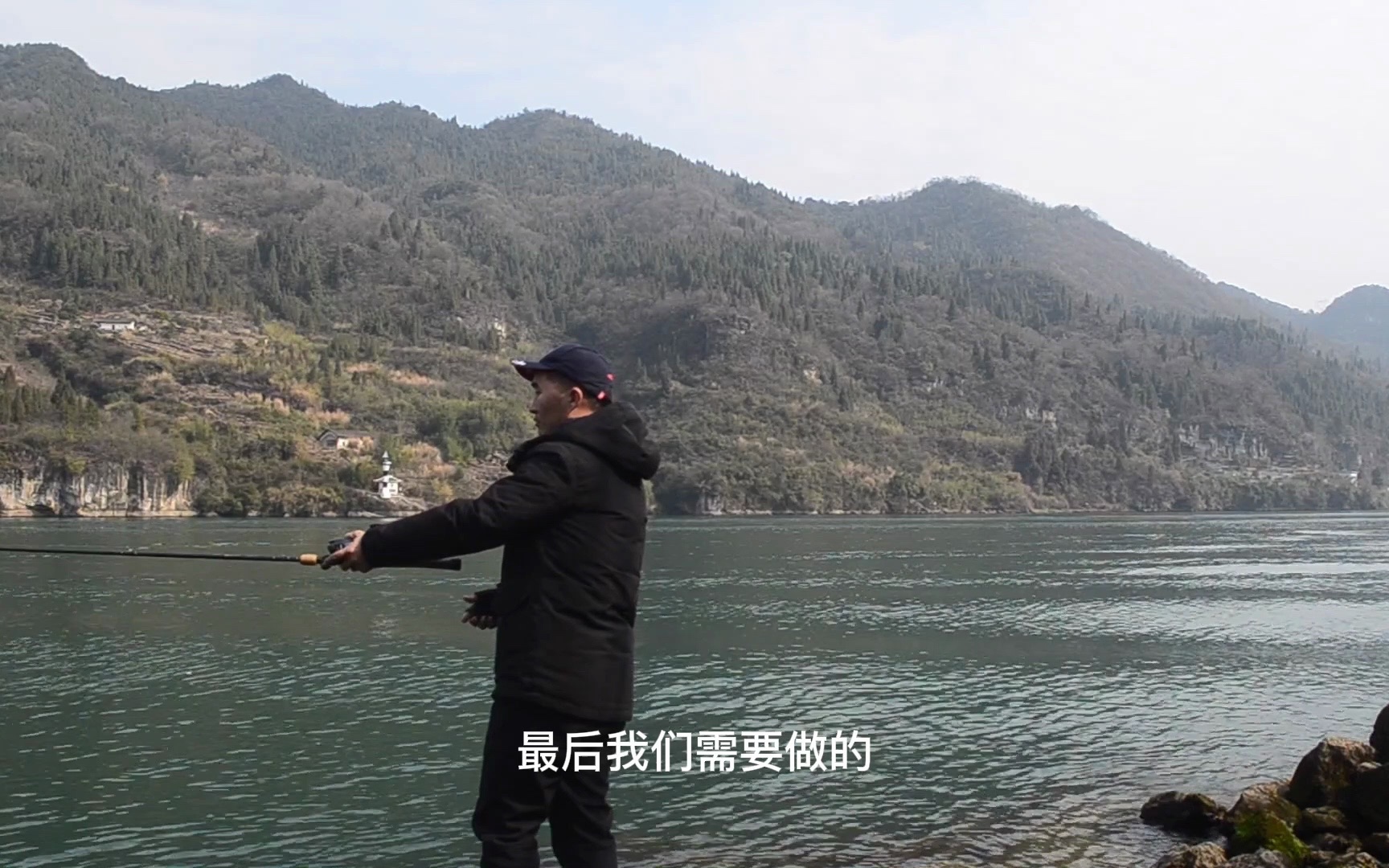 路亚一种中鱼率很高的手法,飘铅手法分享
