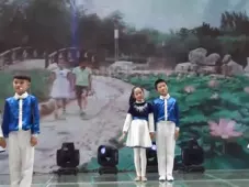 刘锋艺校组合表演:诚信歌