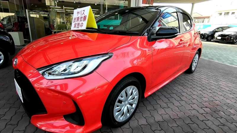 丰田2020款YARIS,就这小车还是混动的,感觉怎样?