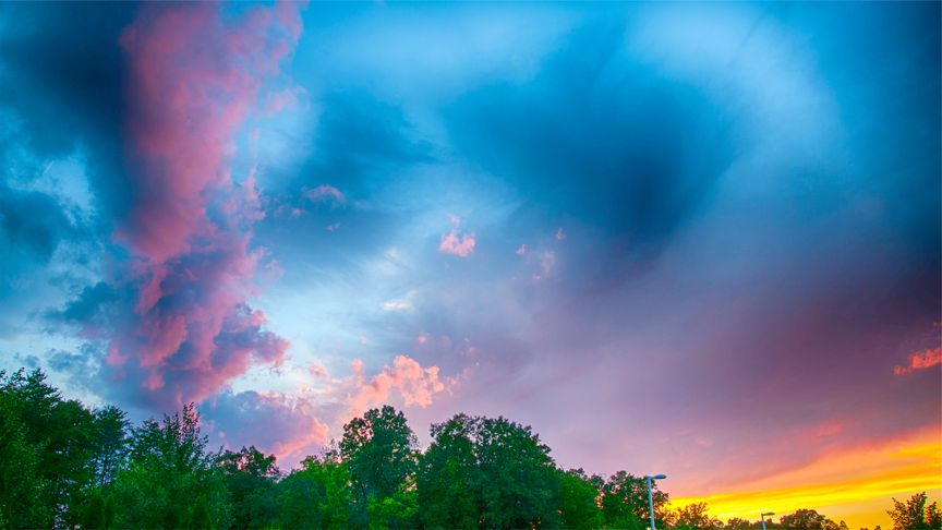 【自然美景】有目标的睡不着,没目标的人睡不醒。