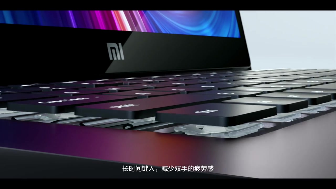 小米笔记本Pro 全尺寸键盘 和台式机一样的大键距