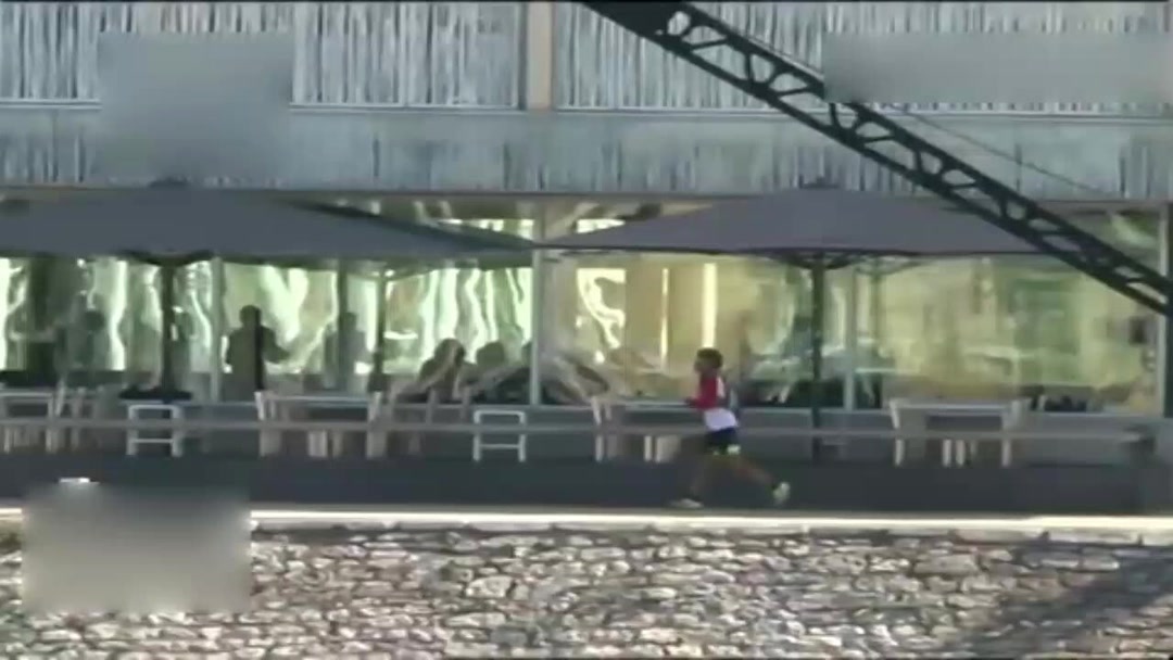 老当益壮!法国六旬老人跑马拉松一年跨越四大洲