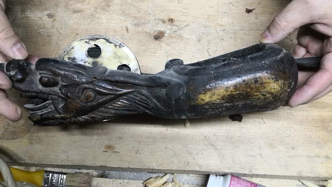 老木匠的工具,现在成了收藏品了。