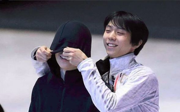 【羽生結弦】【金博洋】终于有超近距离互动啦!+赛后欢乐时光锦集 ...