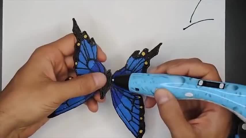 3D打印笔有多神奇?老外把它涂在手上,成品不要太酷炫!