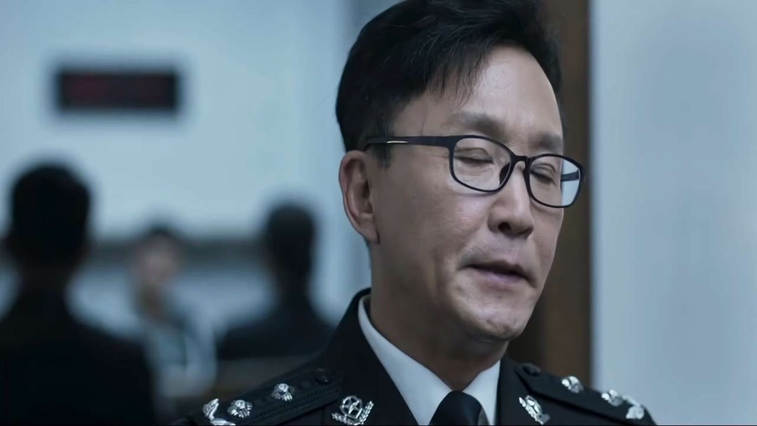 《破冰行动》男主原本是他,被黄景瑜替换后,片方赔了他200万