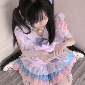 菠萝奶o 