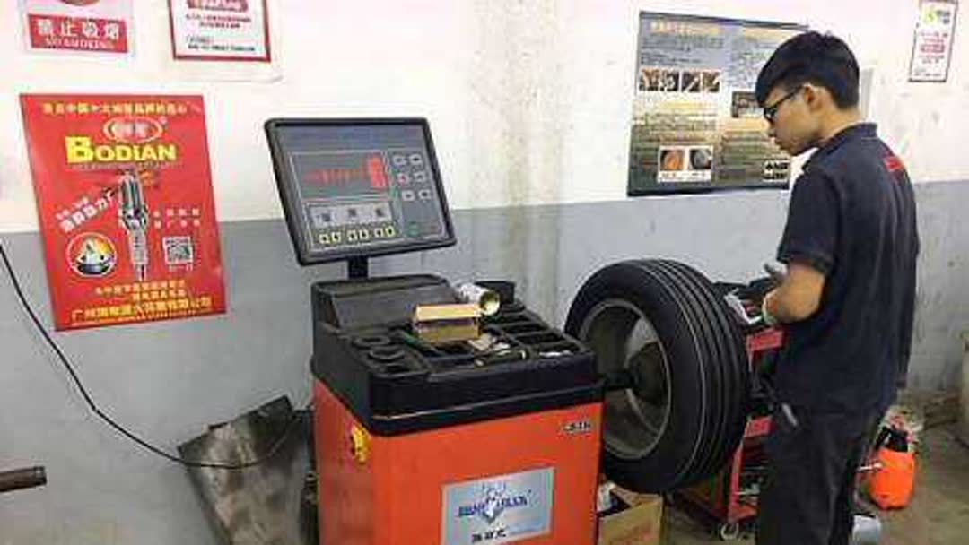 汽车在什么情况下需要做动平衡?很多司机都不知道,别再被坑