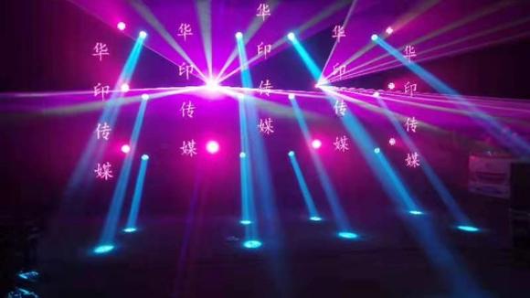 用少量的设备设计不一样的舞美