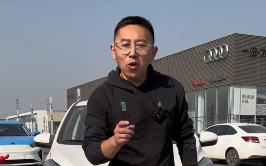 新能源领航计划 新能源汽车 500皮座椅能用吗?我替兄弟们先踩踩雷