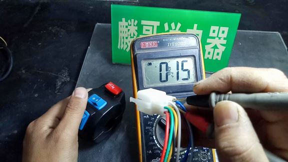 电动三轮车左右转向灯开关接线方法讲解