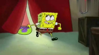 马戏表演突然来了救护车,海绵宝宝派大星看的一直发抖