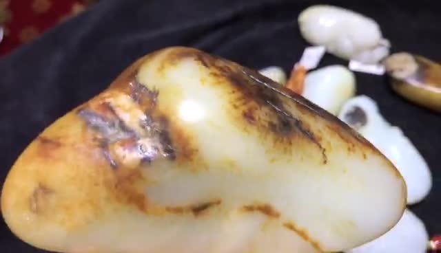 和田玉价格2019年再出新高,你知道价格内幕呢?