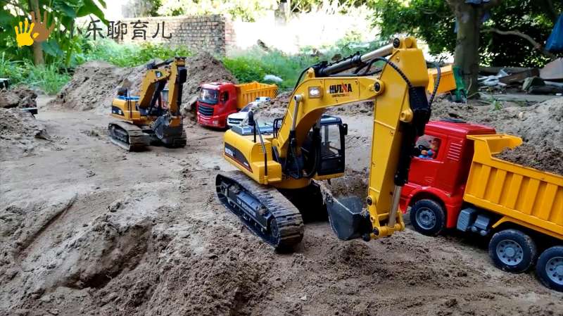 工程车模拟玩具视频,挖掘机、装载机、重型卡车玩具游戏