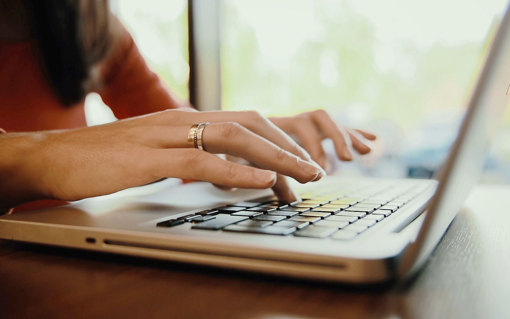 资深网络行销顾问详解:电商利用网络推广生意的四种方法