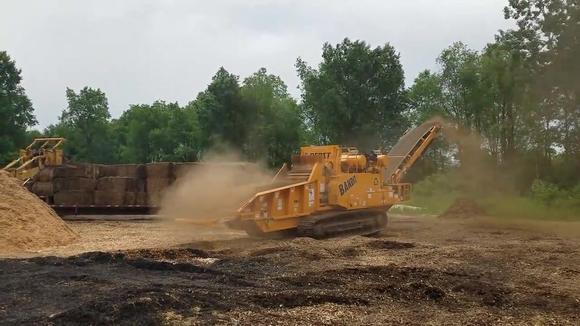 超一米大方包秸杆粉碎,1分钟2包,这效率没sei了