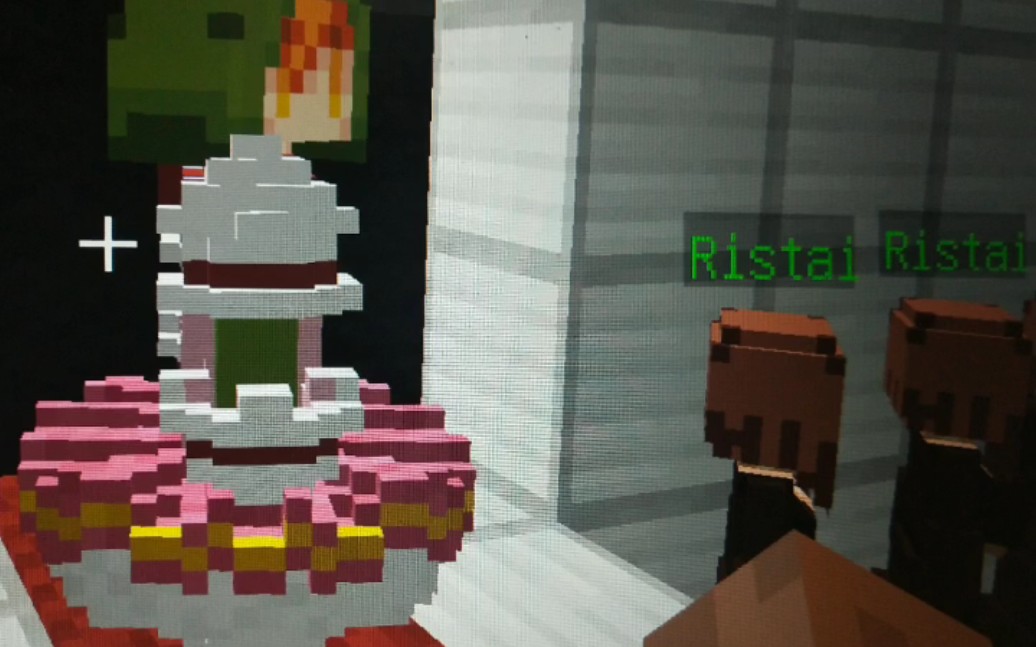 当你同时拥有娘化和服装模组