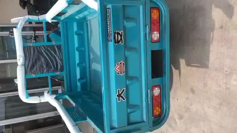 厂家一级批发电动车两轮 三轮 四个轮都有