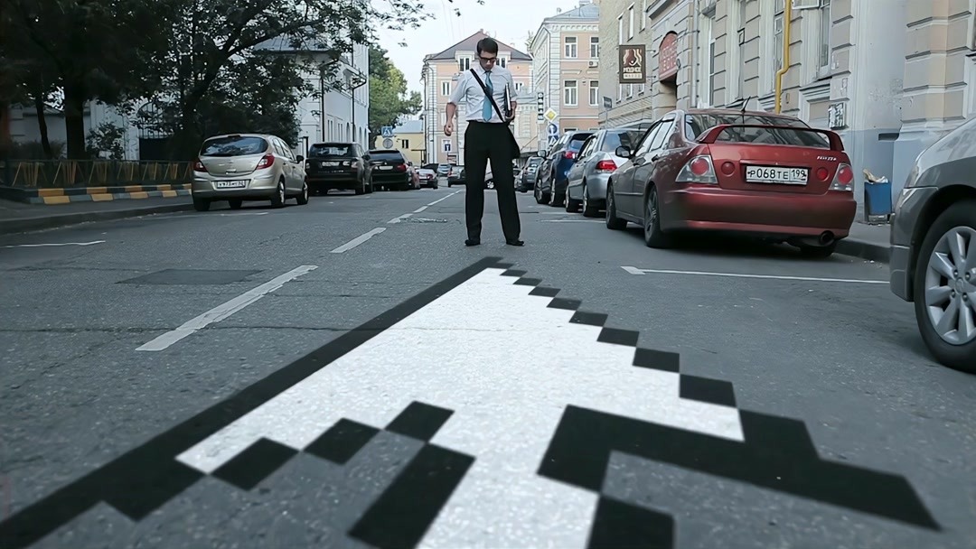 一部神奇的电脑鼠标,可随意操控万物!惊悚小短片《夺命鼠标》