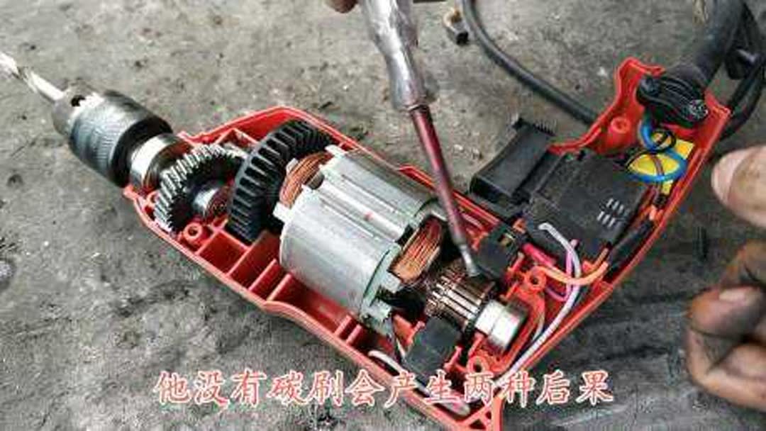 有朋友说电钻碳刷怎么更换,现在告诉你们方法