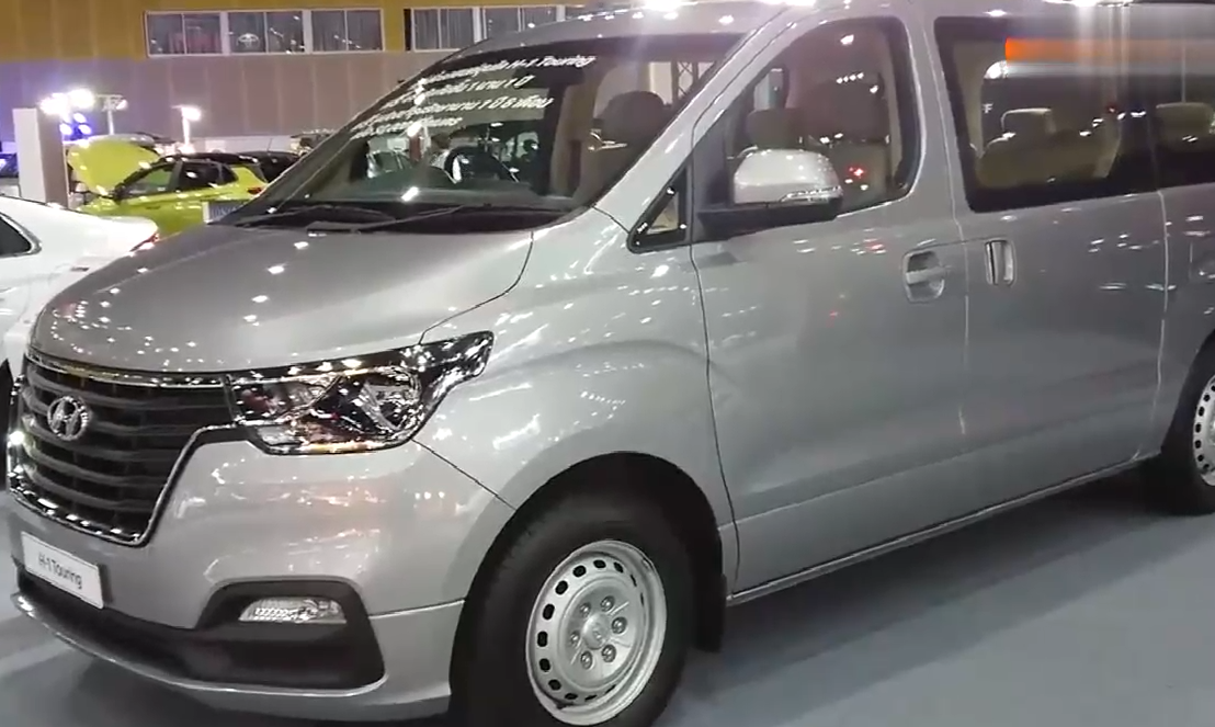 2019款北京现代全新MPV亮相,坐进后排那刻,我瞬间心动了