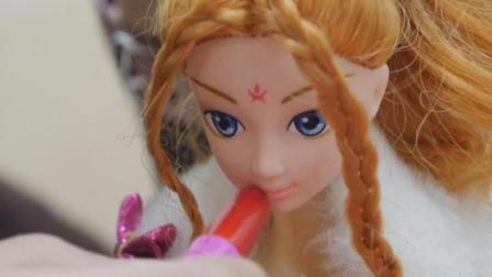 小美女教你如何给芭比化妆, 漂亮极了!