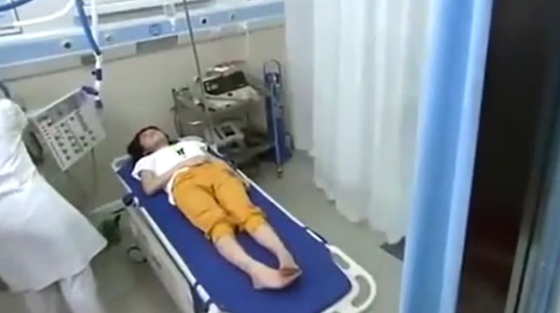 女孩抢救无效被判死亡,母亲简直崩溃了,下一秒竟发生这种事情!